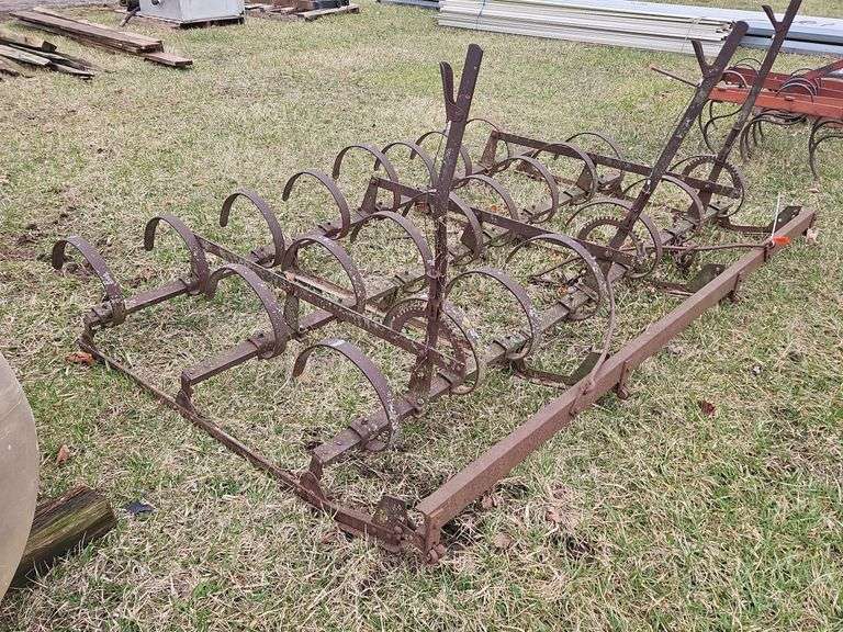 5660 - 9' SPRING TOOTH HARROW - Bonnigson & Associates