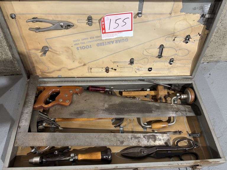 Carpenter box with tools - Bonnigson & Associates