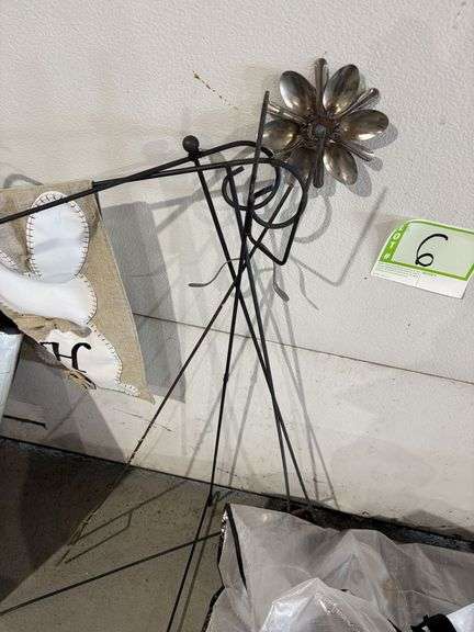 Gardening tools, yard flag stands - Bonnigson & Associates