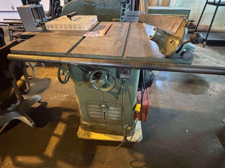 Delta Unisaw table saw - Bonnigson & Associates