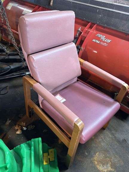 Reclining rocker chair - Bonnigson & Associates