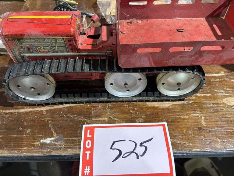 Wind up, MARX track truck, works - Bonnigson & Associates