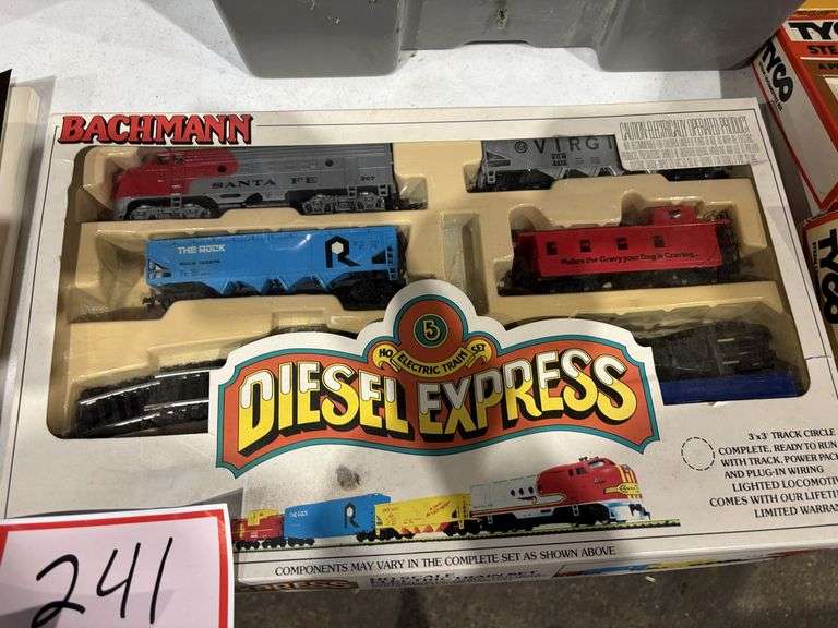 Diesel express Electric chain set HO - Bonnigson & Associates