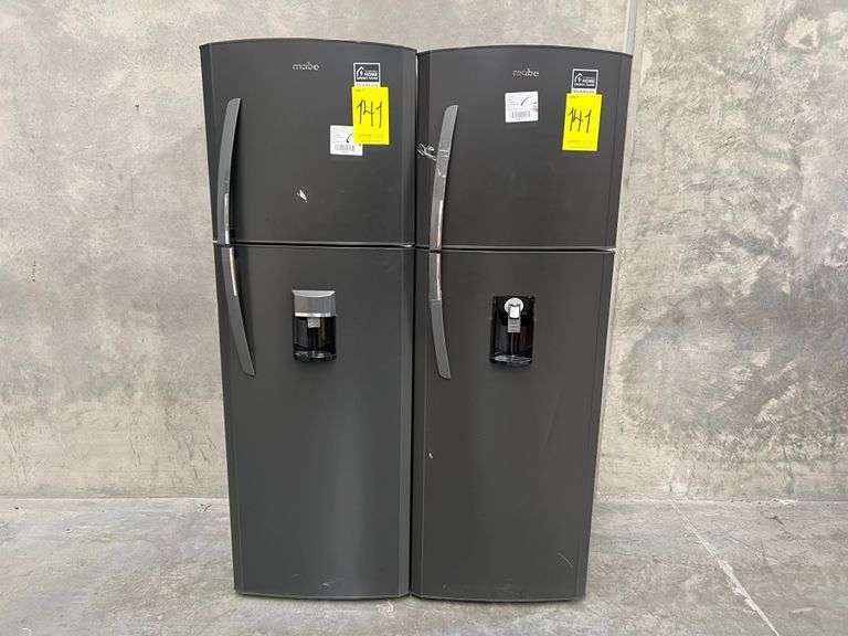 Lote de 2 refrigeradores, contiene: 1 Refrigerador con dispensador de ...