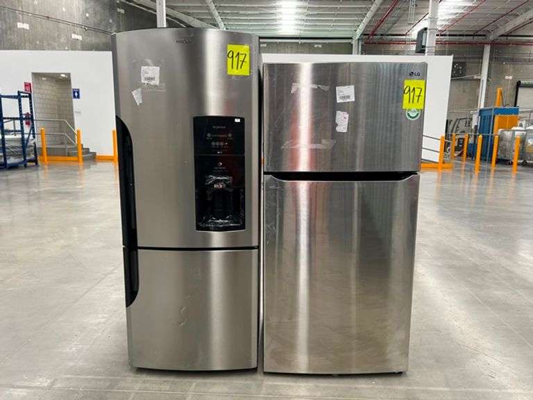 Lote de 2 refrigeradores, contiene: 1 Refrigerador con dispensador de ...