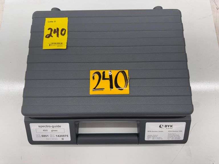 BYK Spectrophotometer, model 6801, serial number 1420975 / EspectrofotÛmetro BYK, modelo 6801, n ...