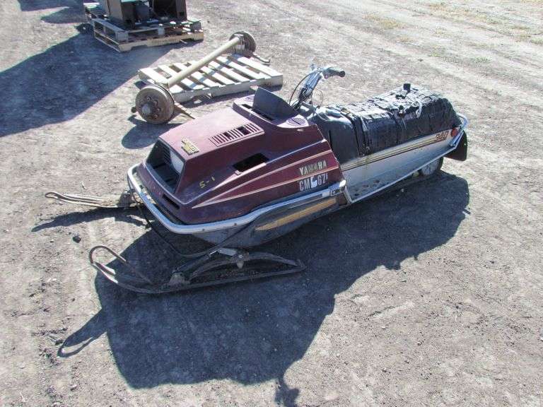 1979 Yamaha 340 Enticer Deluxe Snowmobile - Bramer Auction & Realty