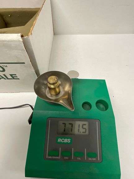RCBS Powder Pro Digital Scale. - Brian Burke Auctions