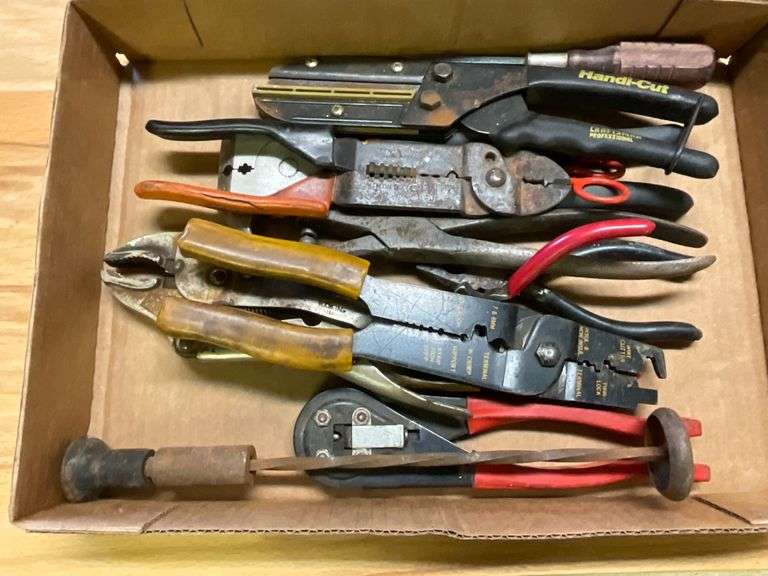 Electrical hand tools - Brian Burke Auctions
