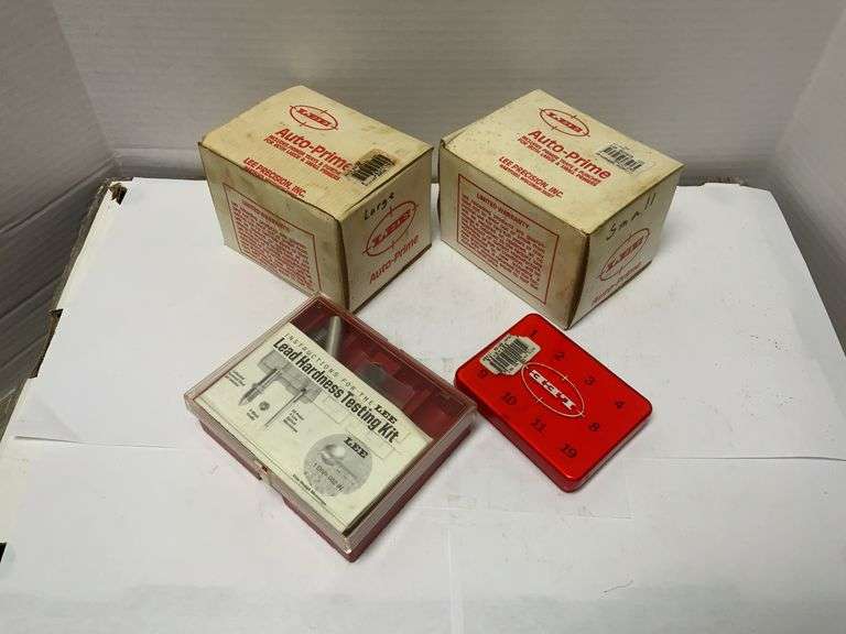 reloading lot - Lee auto prime set - Brian Burke Auctions