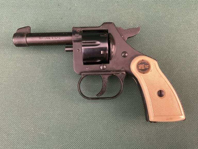 ROHM GMBH SONTHEIM, BRENZ, RG10, 22 SHORT, REVOLVER, SN: 1316227, 2.5" - Brian Burke Auctions