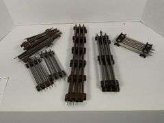 Lionel Tracks 2 boxes include - Brian Burke Auctions