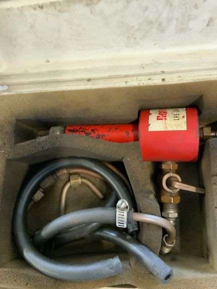 Rotunda LRE-34618 choke tester in case - Brian Burke Auctions