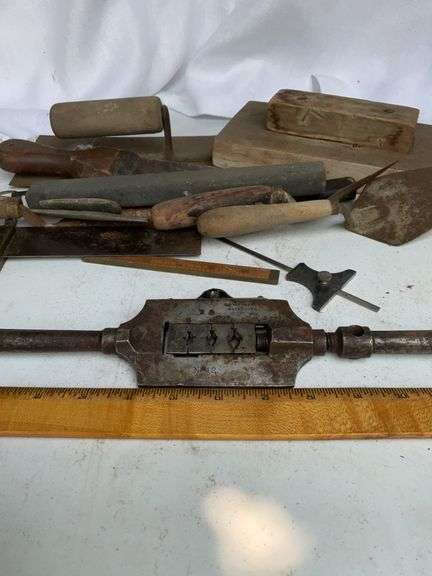 Vintage Pipe Bolt Threader Tap and Die Set, Scrapers, Caliper and more ...