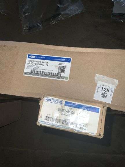 Ford Parts Bracket Kit 9L8Z-5F057-A & ML3Z-1627000-C Regulator - Brian ...