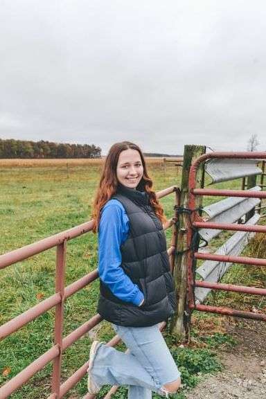 Sophia Rowles Sidney FFA - Breeders World