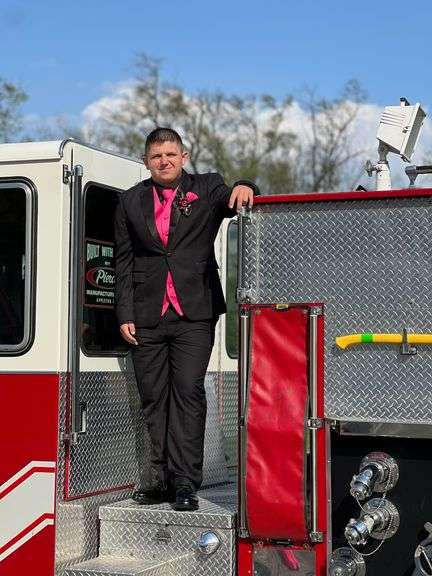 Logan Perry KLASSY KIDS - Breeders World