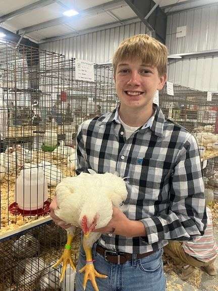 Roman Miller Seneca Co. Jr. Farmers - Breeders World