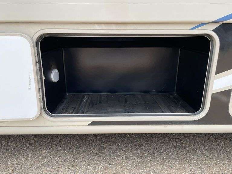 2022 THOR MOTOR COACH FREEDOM TRAVELER A32 - Camping World