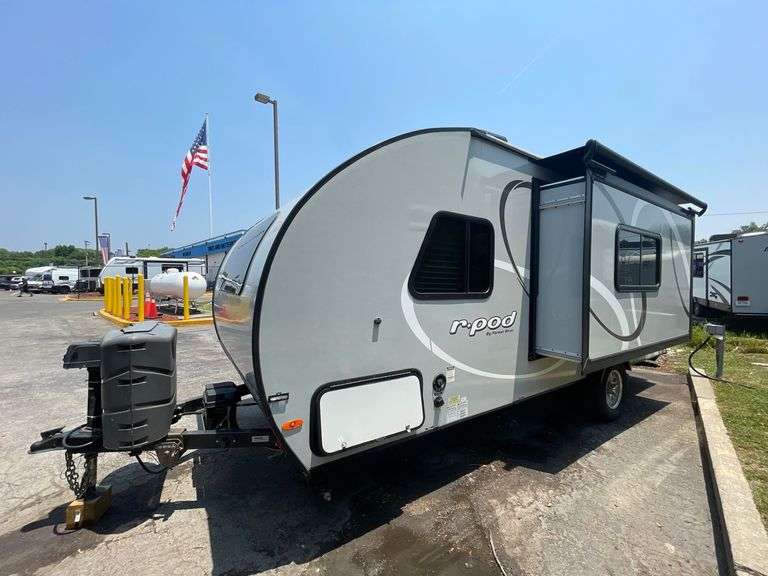 2021 FOREST RIVER R-POD 196 - Camping World
