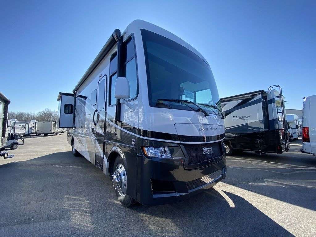 2023 NEWMAR BAY STAR 3124 - NEW - Camping World