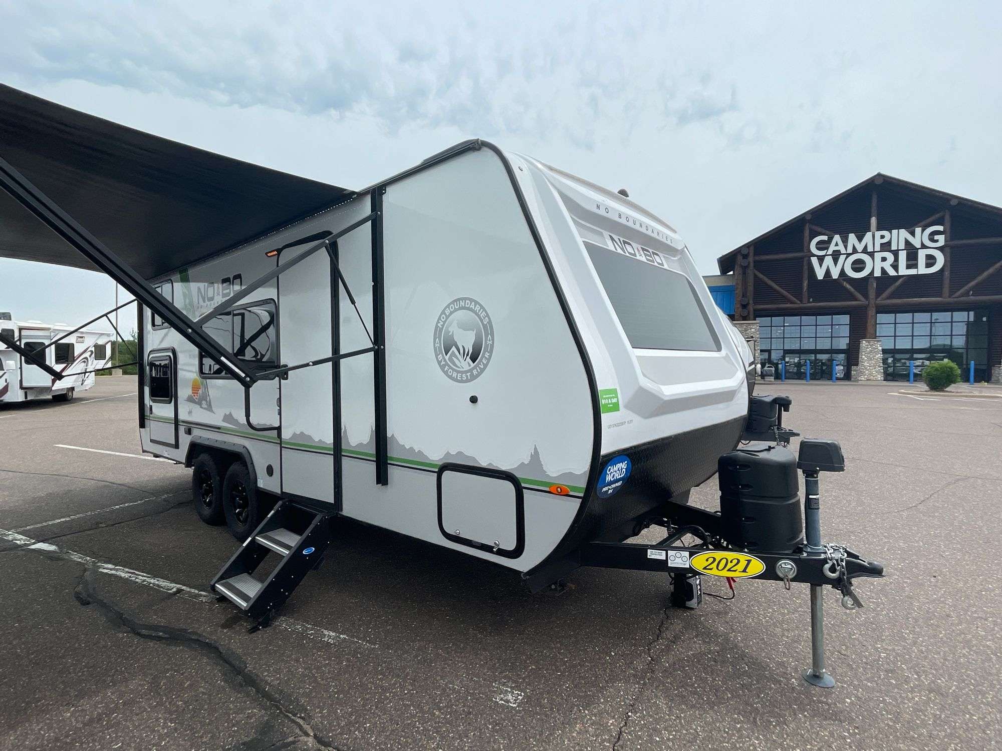 2021 FOREST RIVER NO BOUNDARIES 19.3 - USED - Camping World