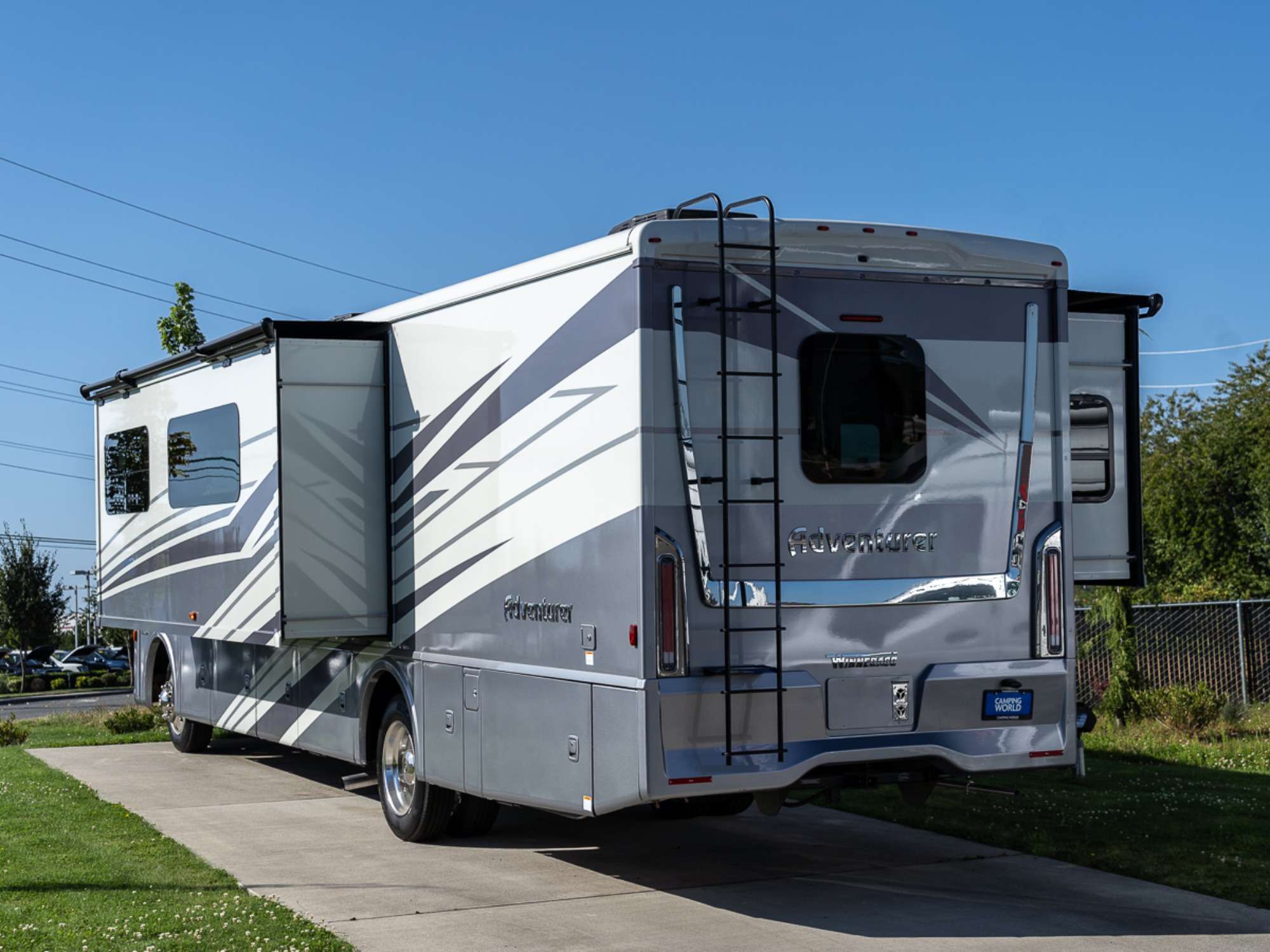 2023 WINNEBAGO ADVENTURER 34W - NEW - Camping World