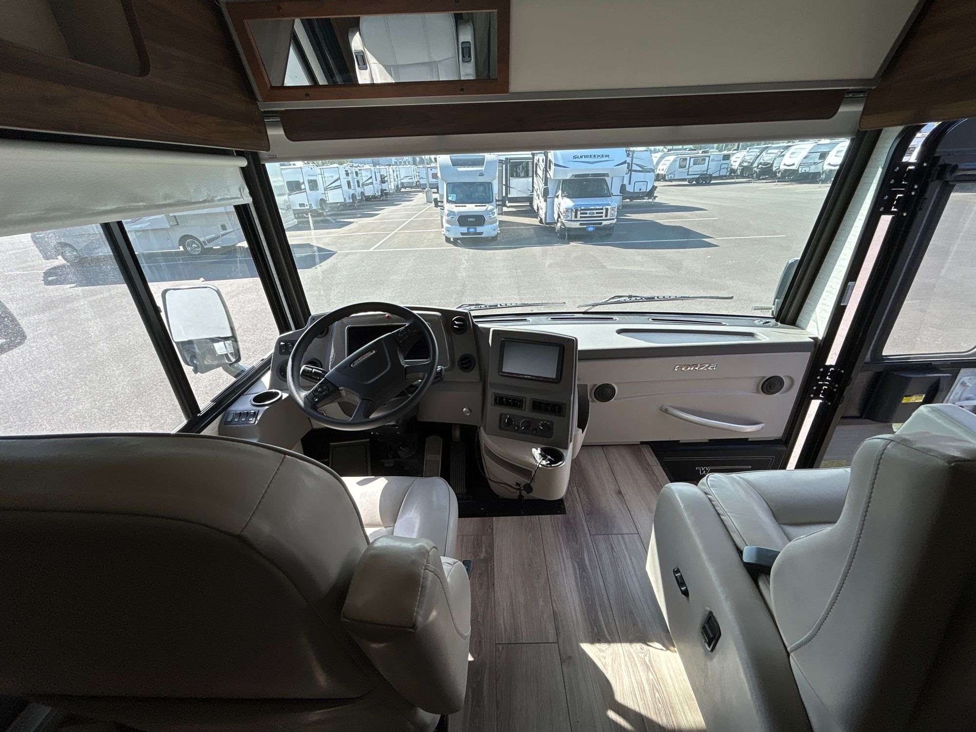 2023 WINNEBAGO FORZA 38W - NEW - Camping World
