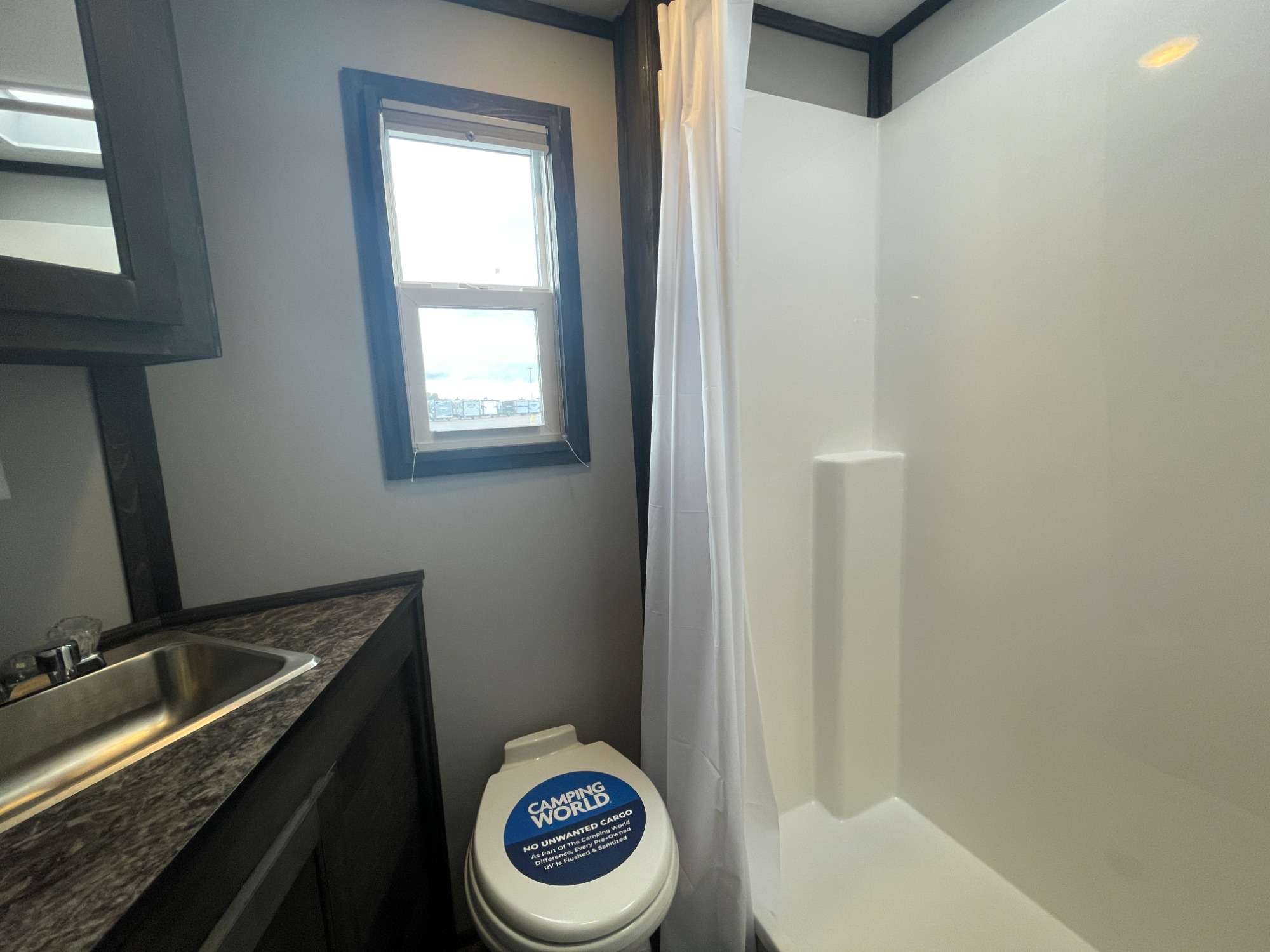 2022 AMERICAN SURPLUS ICE CASTLE RV 8X24V 20TH ANNIVERSARY - USED ...