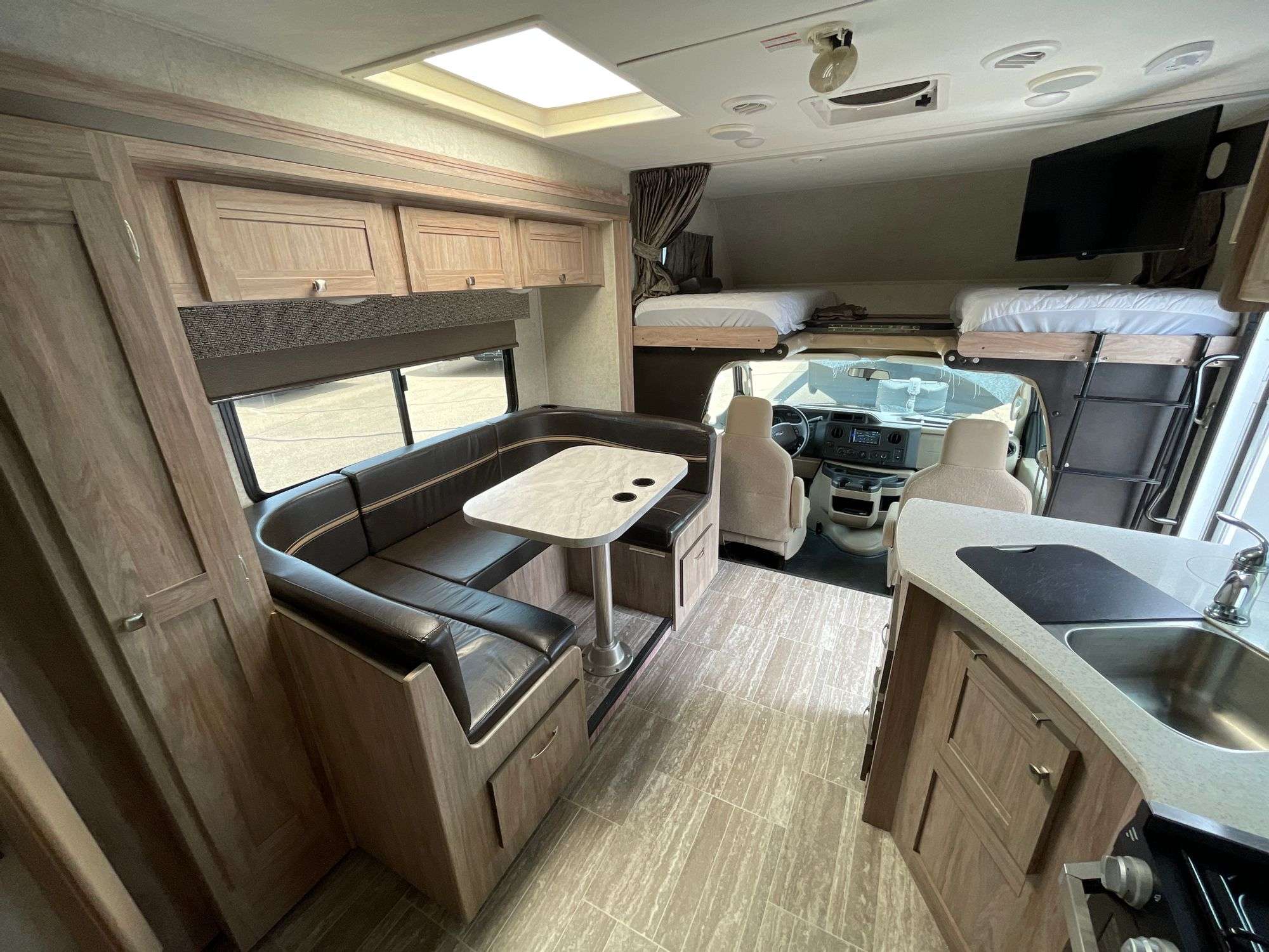 2019 FOREST RIVER FORESTER 2421DSF - USED - Camping World