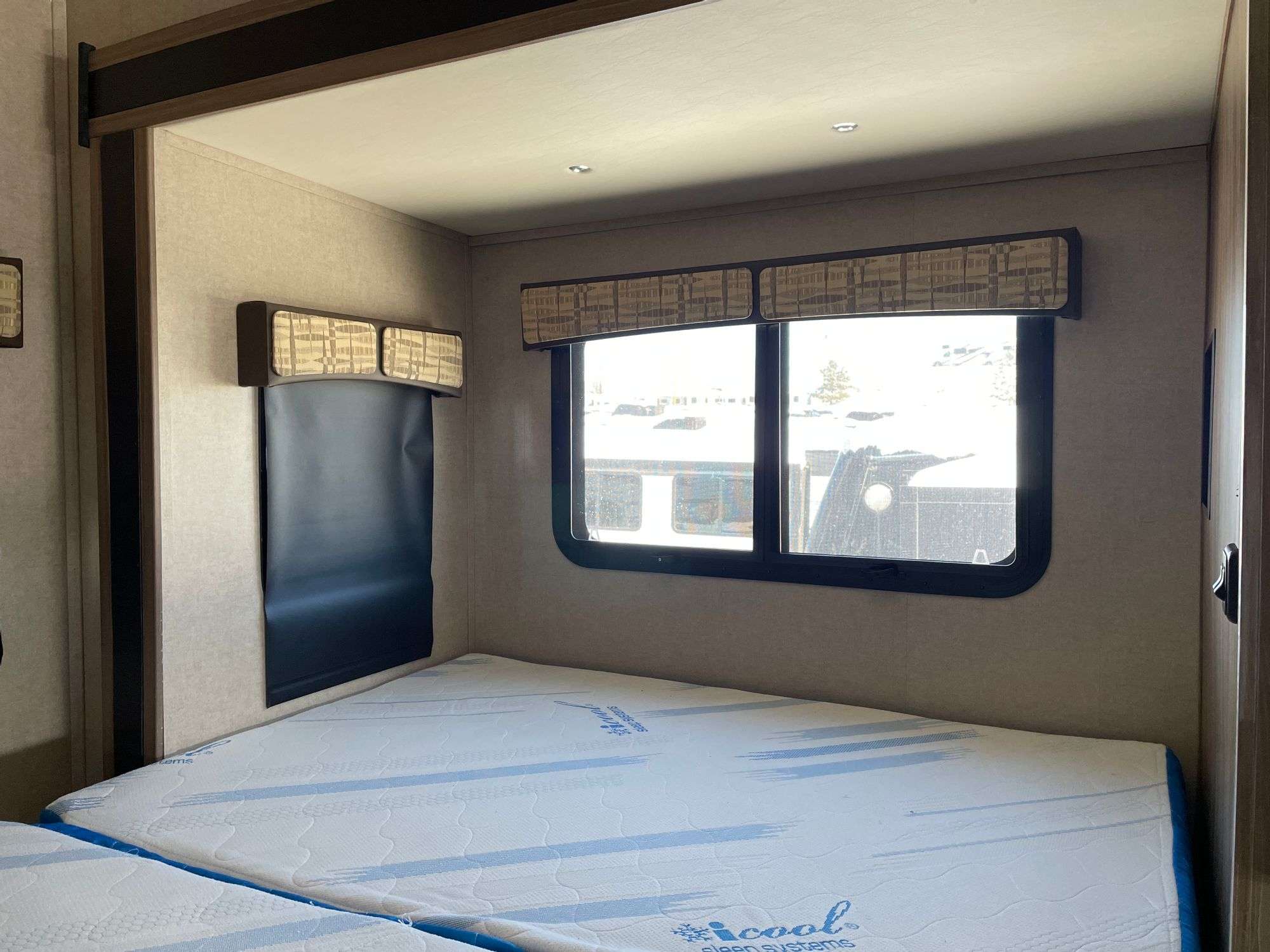 2018 DYNAMAX ISATA 3 24FWM - USED - Camping World