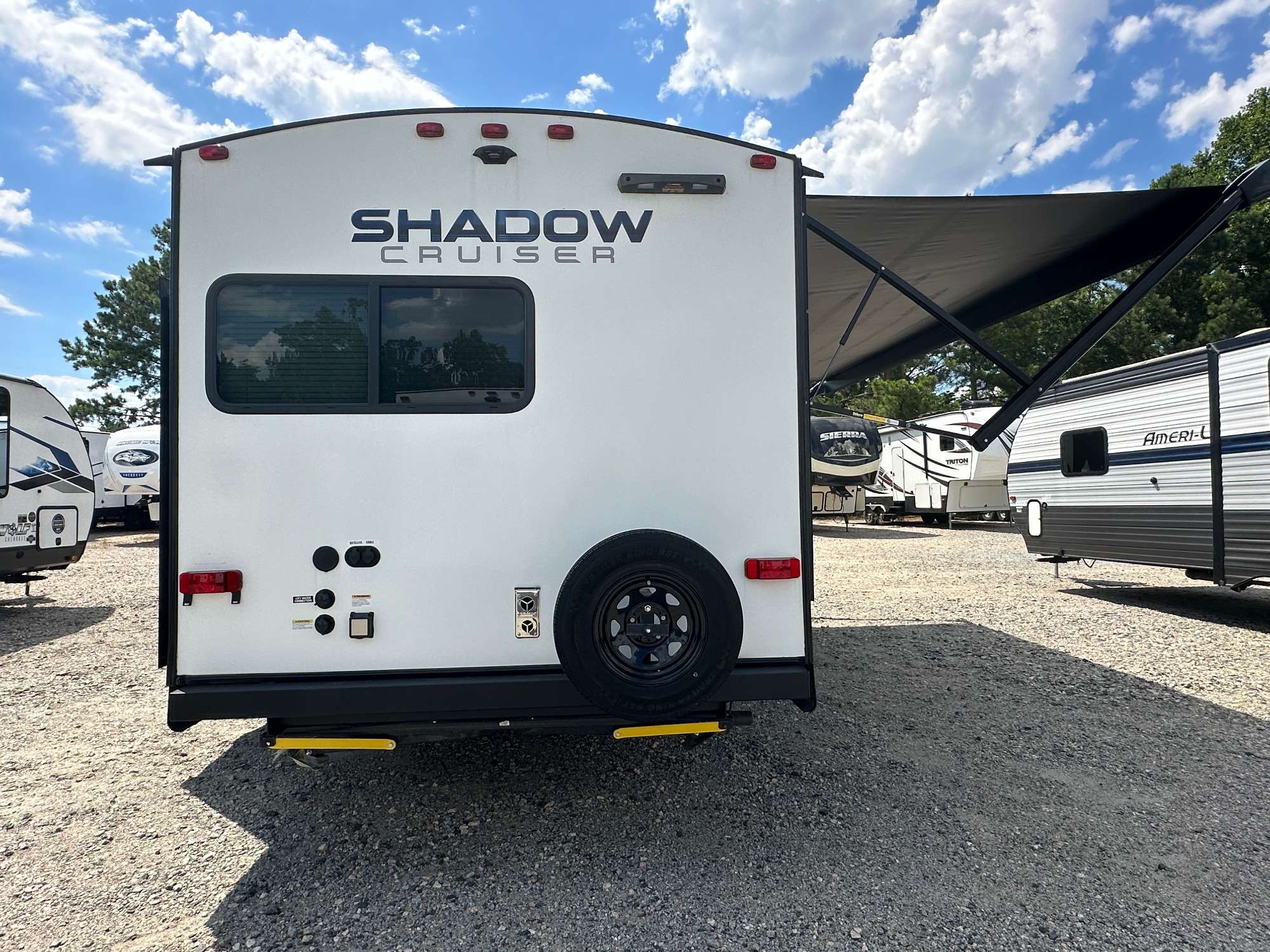 2023 CRUISER RV SHADOW CRUISER 228RKS - NEW - Camping World