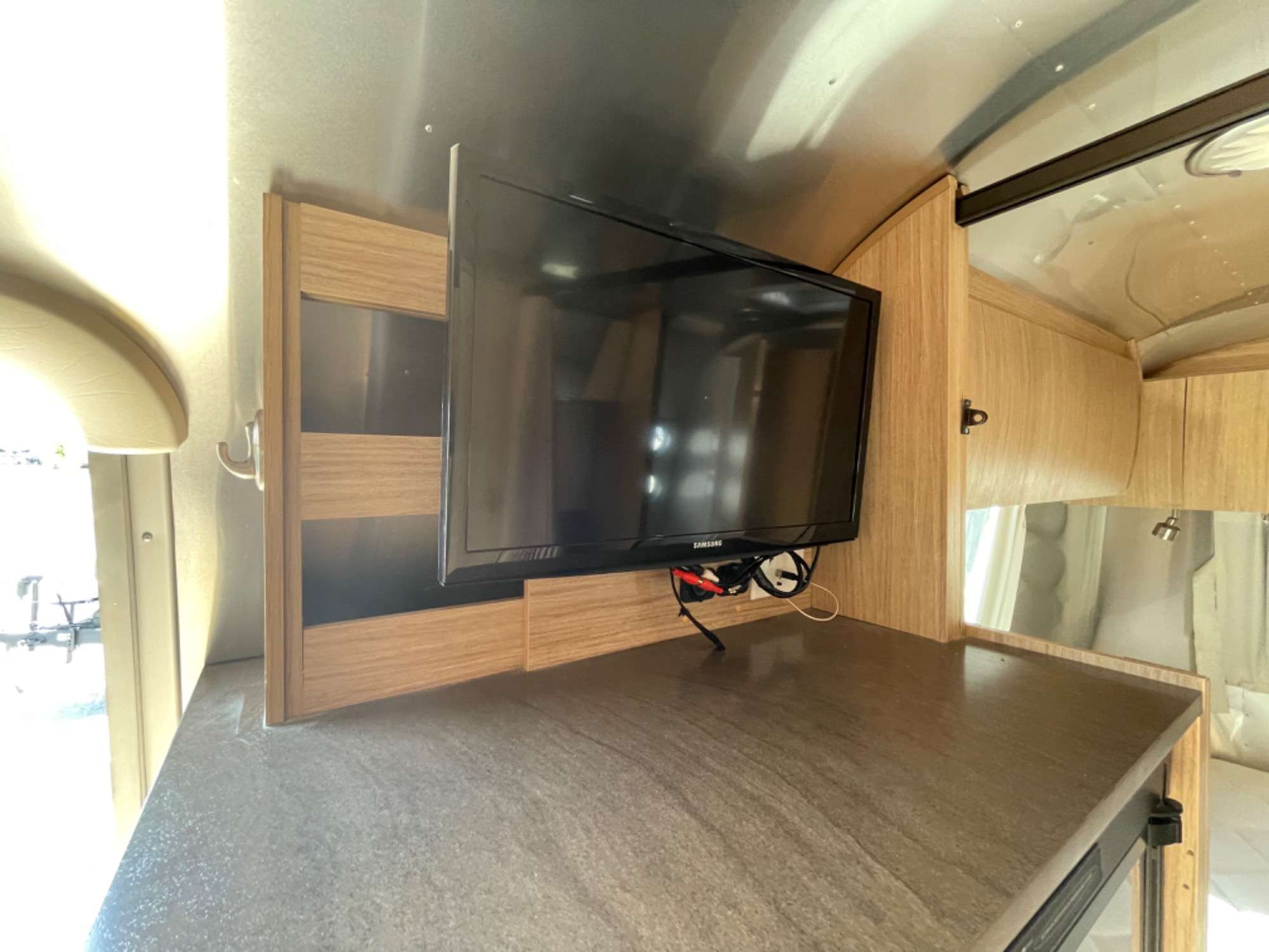 2019 AIRSTREAM FLYING CLOUD 19CB - USED - Camping World