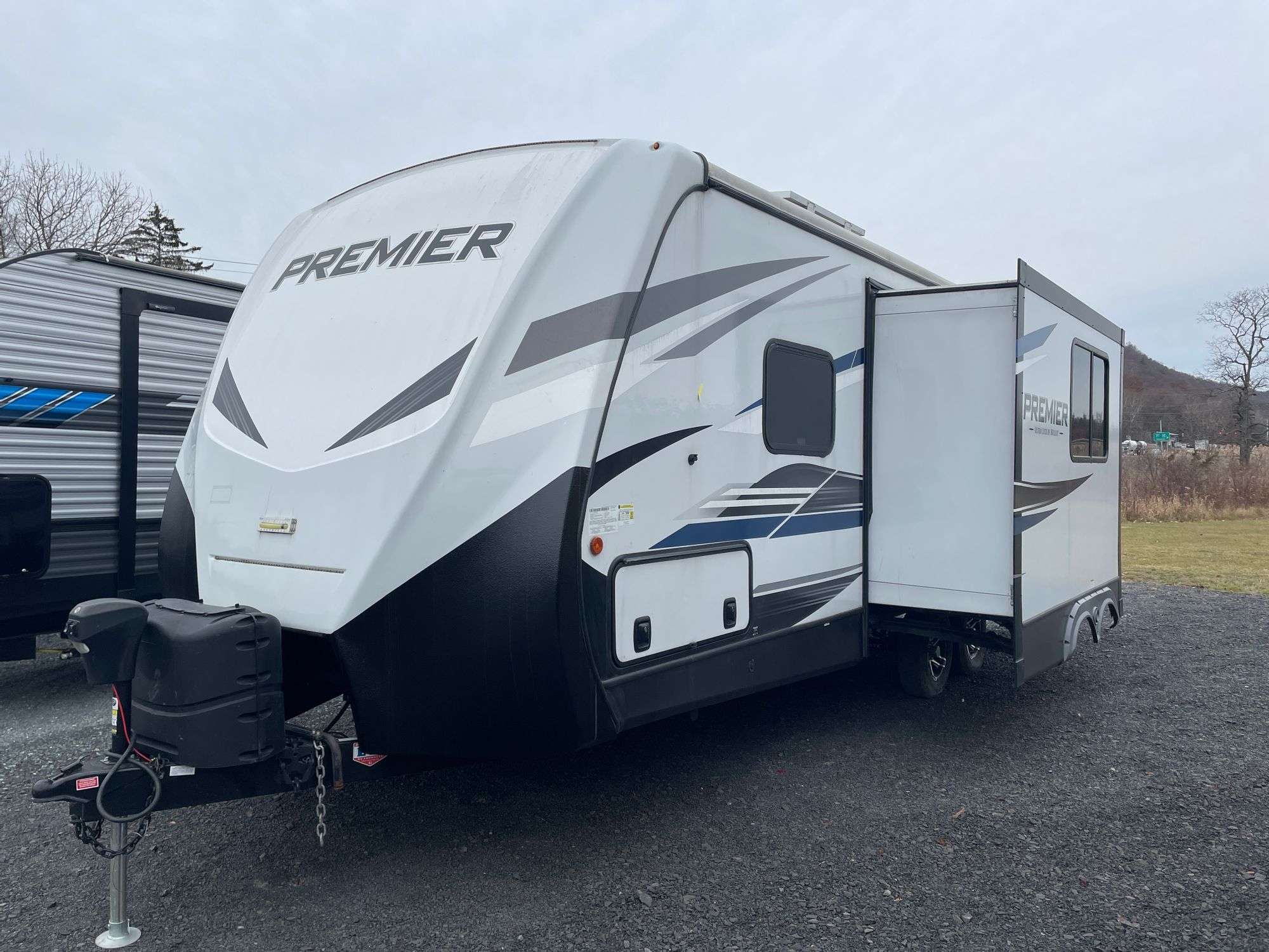 2021 KEYSTONE PREMIER 23RB - Camping World