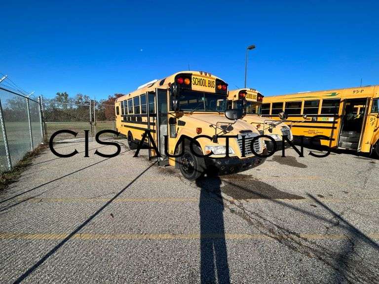 2012 BLUEBIRD BB CONVENTIONAL W/ 6.7L CUMMINS - CIS Auctions