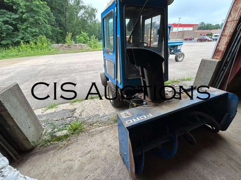 FORD CM274 SNOW BLOWER - CIS Auctions