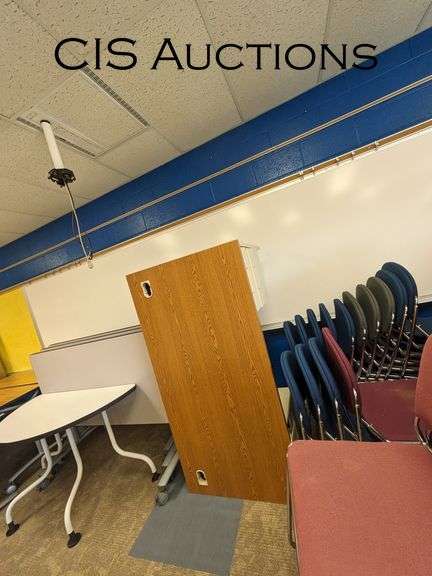 DESK/FILING CABINET - CIS Auctions