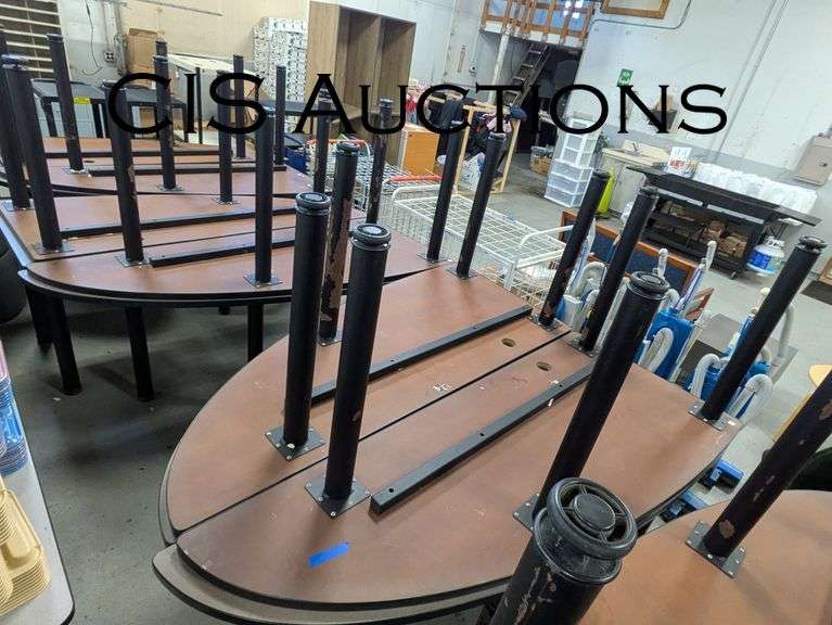 LARGE TABLE - CIS Auctions