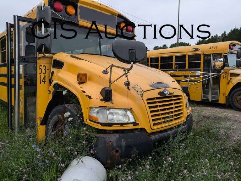 2014 BLUEBIRD VISION W/CUMMINS 6.7L - CIS Auctions