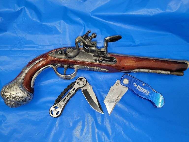 Knife, Box Knife, Replica Flint Lock Gun - Prime Time Auctions, Inc.