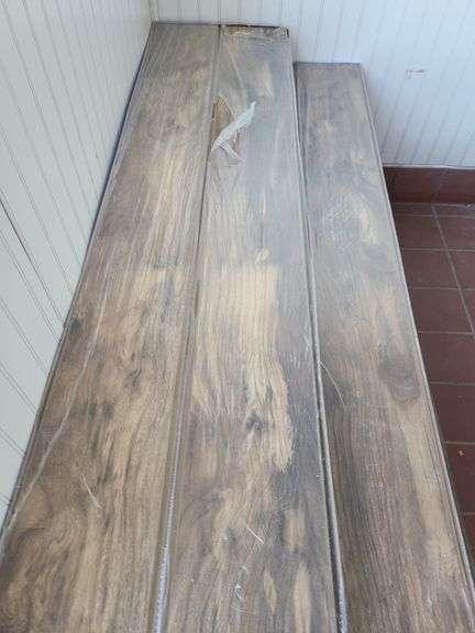 17) Boxes Dream Home Laminate Flooring, American Hackberry w/pad and ...