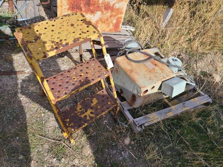 Metal Stairs, Electrical Box - Prime Time Auctions, Inc.