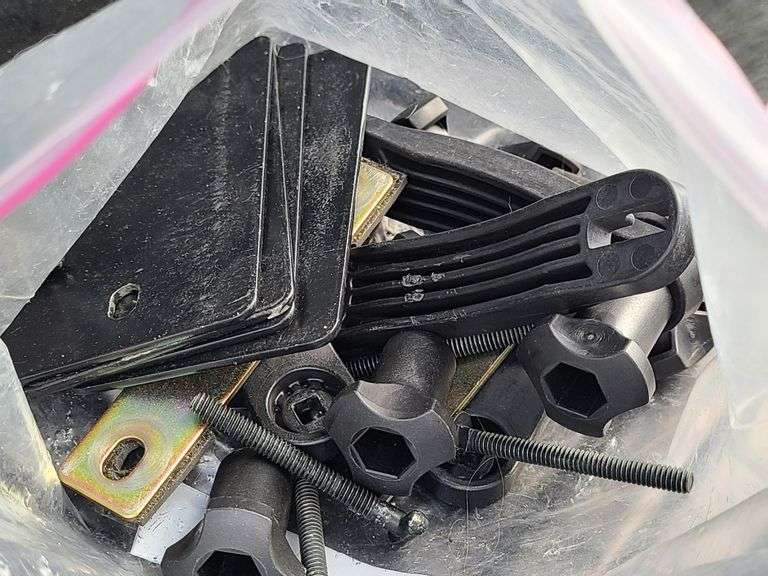 Yakima RocketBox - Prime Time Auctions, Inc.