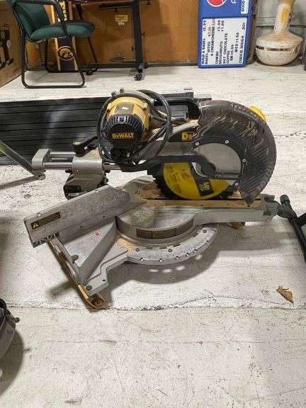 Dewalt Miter Saw - Prime Time Auctions, Inc.