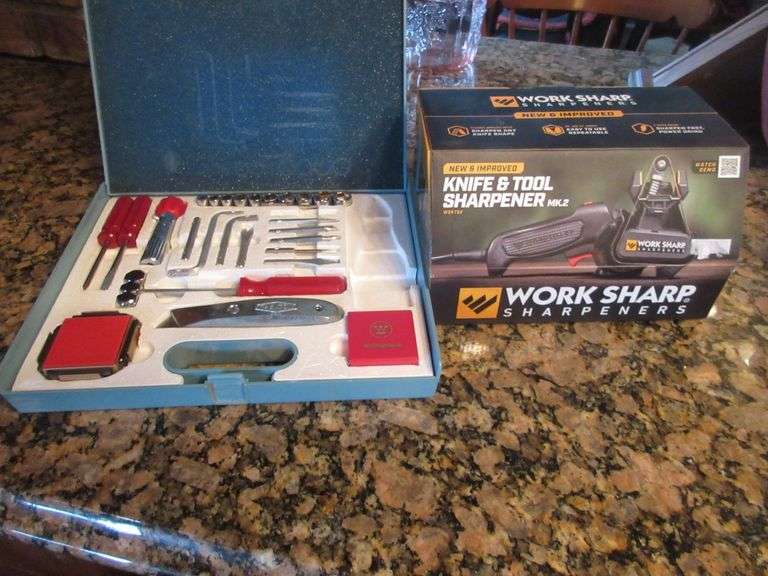 Work Sharp Sharpener, Small Tool Set - Prime Time Auctions, Inc.