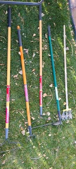 5)Outdoor Gardening Tools - Prime Time Auctions, Inc.