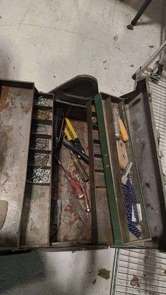 *Vintage Tool Box With Tools - Prime Time Auctions, Inc.