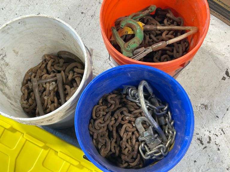 3) Buckets of Chains - Prime Time Auctions, Inc.