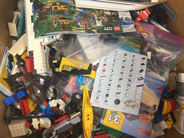 Assorted Legos - Prime Time Auctions, Inc.