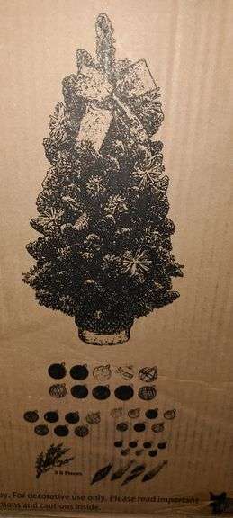 32" Mini Tree Decorating Kit - Prime Time Auctions, Inc.